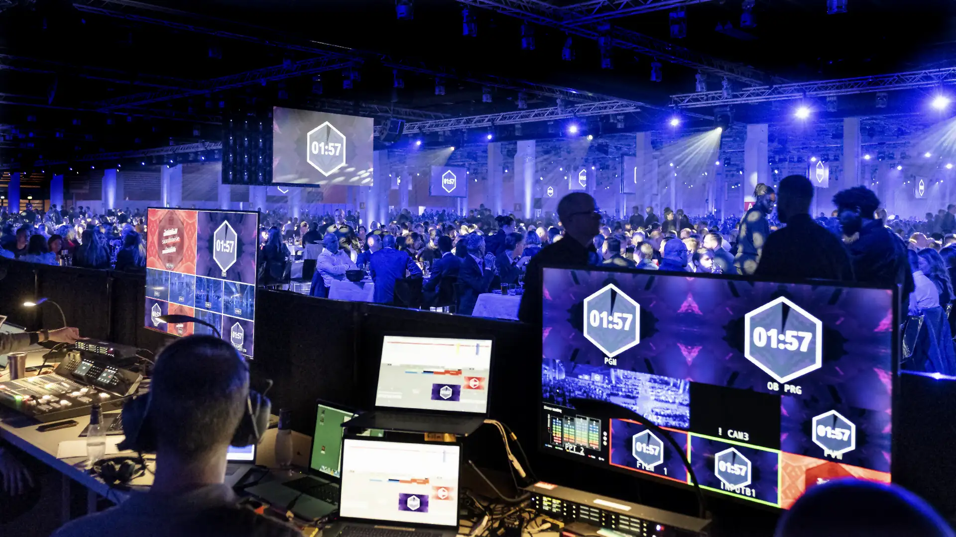 Get Visual cases - examples of meeting solutions